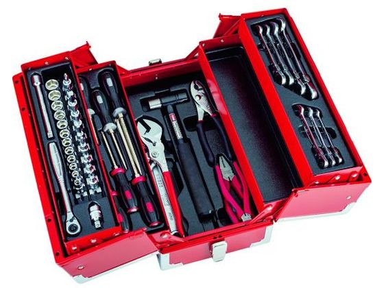 【仕様】●型番：TSH330●入数：1S●ケース色：レッド●ケース寸法（mm）間口：433●ケース寸法（mm）奥行：220●ケース寸法（mm）高さ：240●セット内容（点）：54●差込角：9．5mm（3／8inch）●収納ケース：BX331...