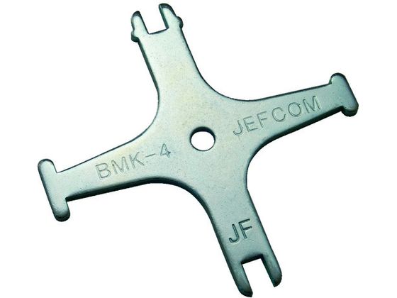 【仕様】●型番：BMK-4●高さ（mm）：80　●幅（mm）：80　●厚さ（mm）：2．6●鋼（ユニクロメッキ）【備考】※メーカーの都合により、パッケージ・仕様等は予告なく変更になる場合がございます。【検索用キーワード】デンサン盤用マルチキ...