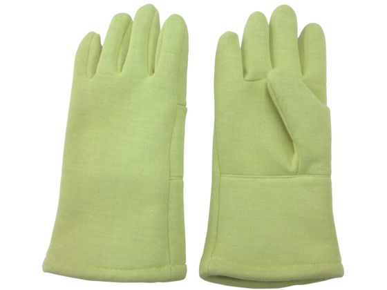 【仕様】●型番：MT717●色：イエロー ●サイズ：フリー ●厚さ（mm）：3．5 ●全長（cm）：32．0 ●手のひら周り（cm）：27．0 ●中指長さ（cm）：8．5 ●素材耐熱温度（℃）：300 ●耐切創レベル：4●素材耐熱温度：30...