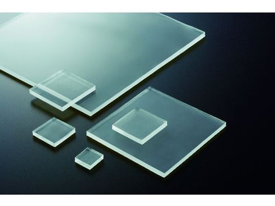 【仕様】●型番：TR-GM40-TM●入数：4枚●色：透明　●本体寸法（mm）幅×長さ×厚さ：40×40×5　●均等荷重（kg）：70（4枚で）●ウレタンエラストマー●ご使用前に対象物の汚れ・油分などを取り除いてください。●対象物の底部に台...