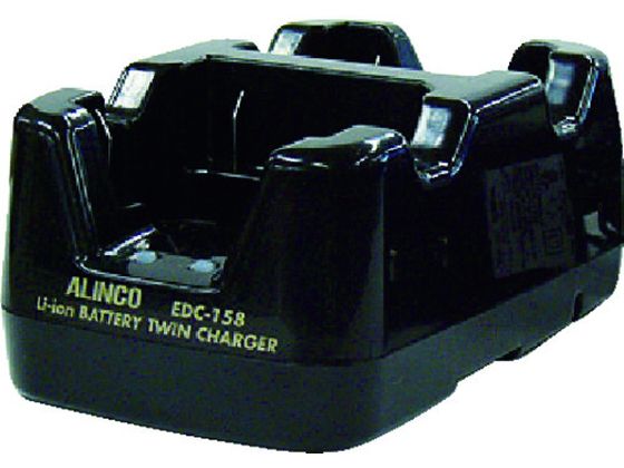 【仕様】●型番：EDC158R●適合機種：DJPB20、DJPB27　●品名：連結ツイン充電スタンド　●製造国：フィリピン【備考】※メーカーの都合により、パッケージ・仕様等は予告なく変更になる場合がございます。【検索用キーワード】アルインコ...