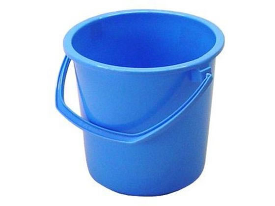 【商品説明】専用の蓋があるので、中身を清潔に保てます。万能容器として活用できます。ヤザキのペールは日本製／プラスチック製品なので安全で丈夫で長持ち、しかも清潔なので安心してお使いいただけます。【仕様】●カラー：ブルー●材質：ポリエチレン●質...