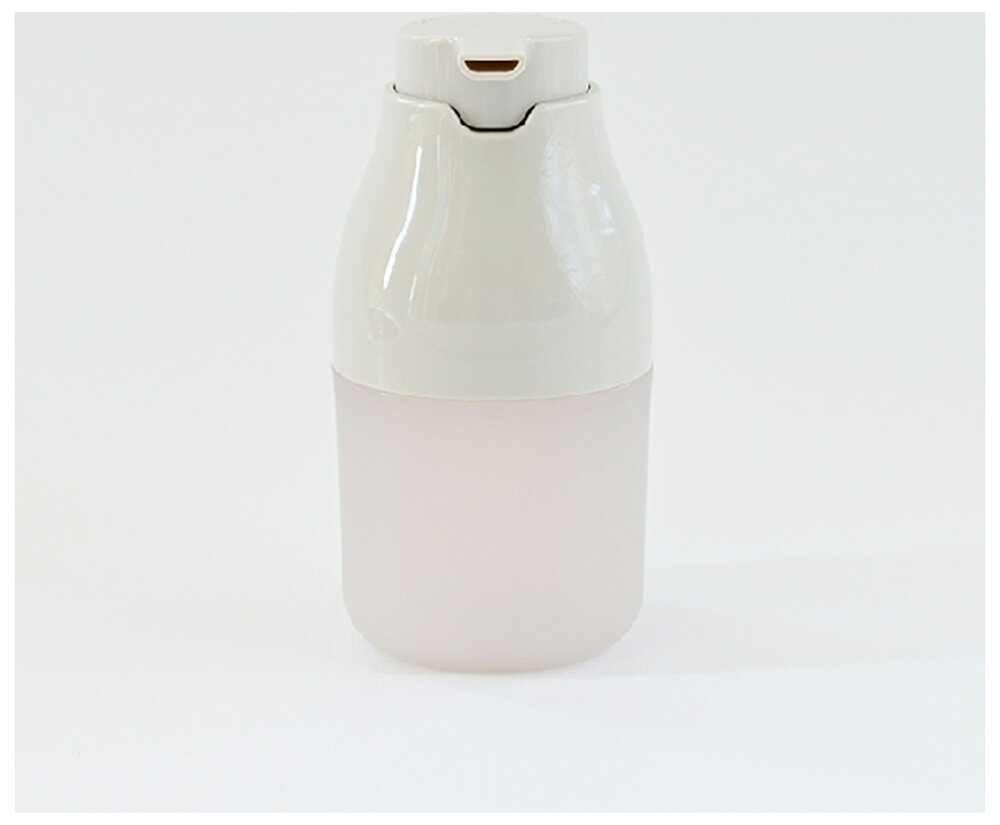 【返品種別A】□「返品種別」について詳しくはこちら□※ヘッド部分(泡が出る押しこむ部分)を水洗いしないでください。※泡が出る口の下の「コの字」の部分に水が入ってしまうとポンプ部品に水が溜まりヘッド部分が上下せず不具合が発生します。※汚れた場...