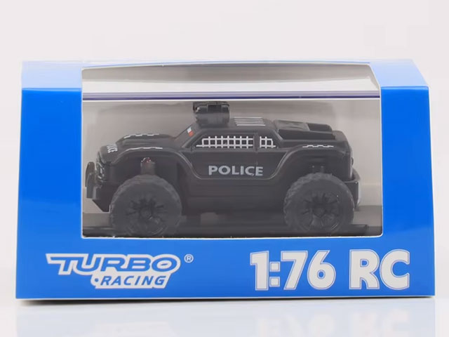 【返品種別B】□「返品種別」について詳しくはこちら□2025年10月 発売※画像はイメージです。実際の商品とは異なる場合がございます。【商品紹介】TURBO RACING 1/76 C82 ブラック オフロードカー プロポレス 電動RC完成...