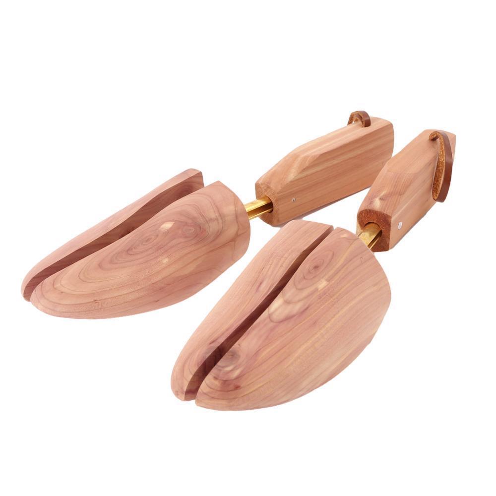 【返品種別A】□「返品種別」について詳しくはこちら□◆上質な天然のレッドシダーを使用した汎用性の高いシューキーパーが登場。靴の型崩れを防止して長持ちさせると同時に、汗や水分を吸収し、天然木のさわやかな芳香で靴の臭いを中和してくれる。紳士用は...