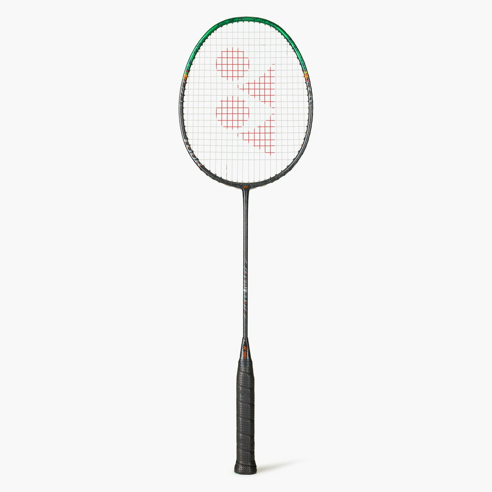 【返品種別A】□「返品種別」について詳しくはこちら□2025年09月 発売◆アイソメトリックアイソメトリックとは、スウィートエリアを拡大させるヨネックス独自の計上理論。縦横のストリング長さを均等に近づけることで、一般的な円形フレームに比べ上...