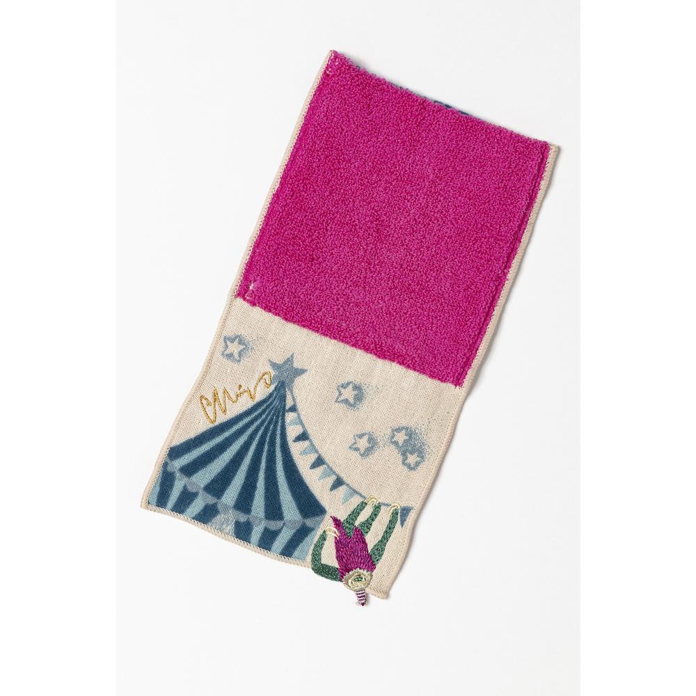 【返品種別A】□「返品種別」について詳しくはこちら□◆挿絵画家、森田MiW×タオルメーカー楠橋紋織のコラボブランド「moritaMiW」のポーチハンカチが新登場。ゆるやかな物語の世界から、不思議な生き物たちがちょこんと飛び出す様子を刺繍で表...