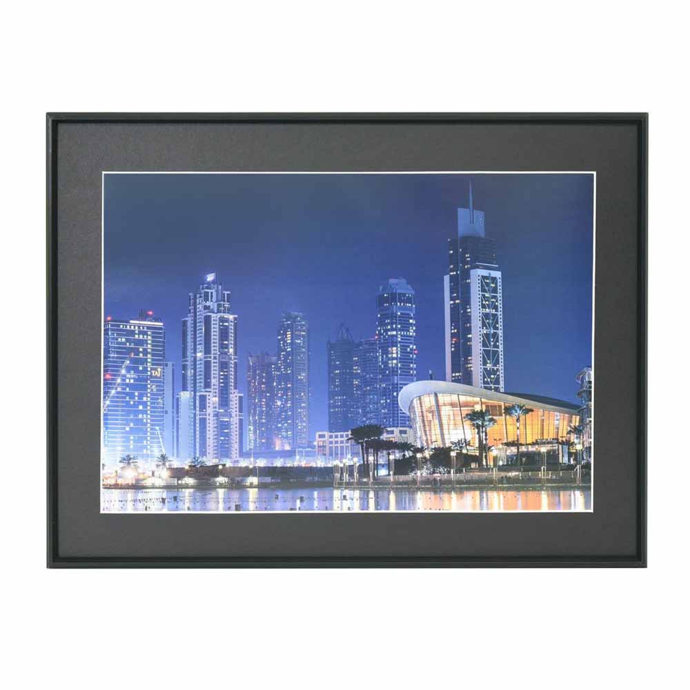 【返品種別A】□「返品種別」について詳しくはこちら□◆前面板に透明PETを用いた軽量タイプのアルミ額◆サイズ：ワイド4切■　仕　様　■素材：アルミ製台紙：Vカット台紙（1.3mm）前面板：透明PET板（0.5mm）サイズ：ワイド4切額縁外寸...