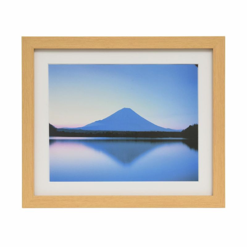【返品種別A】□「返品種別」について詳しくはこちら□◆前面に無反射PET採用、光沢と写り込み防止の両方を実現◆日差しや照明の写込みを気にされる方に最適なフレーム◆サイズ：263×313mm■　仕　様　■フレーム外寸：263×313mmフレー...