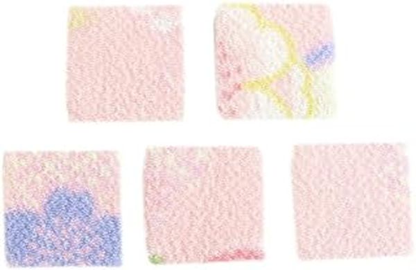 【返品種別B】□「返品種別」について詳しくはこちら□◆下準備のいらないカット済の小さなちりめんです。◆小さなちりめんを自分で正方形にカットすることはとても難しいですが、この商品ならすぐに作品にとりかかることができ、仕上がりもとてもキレイです...