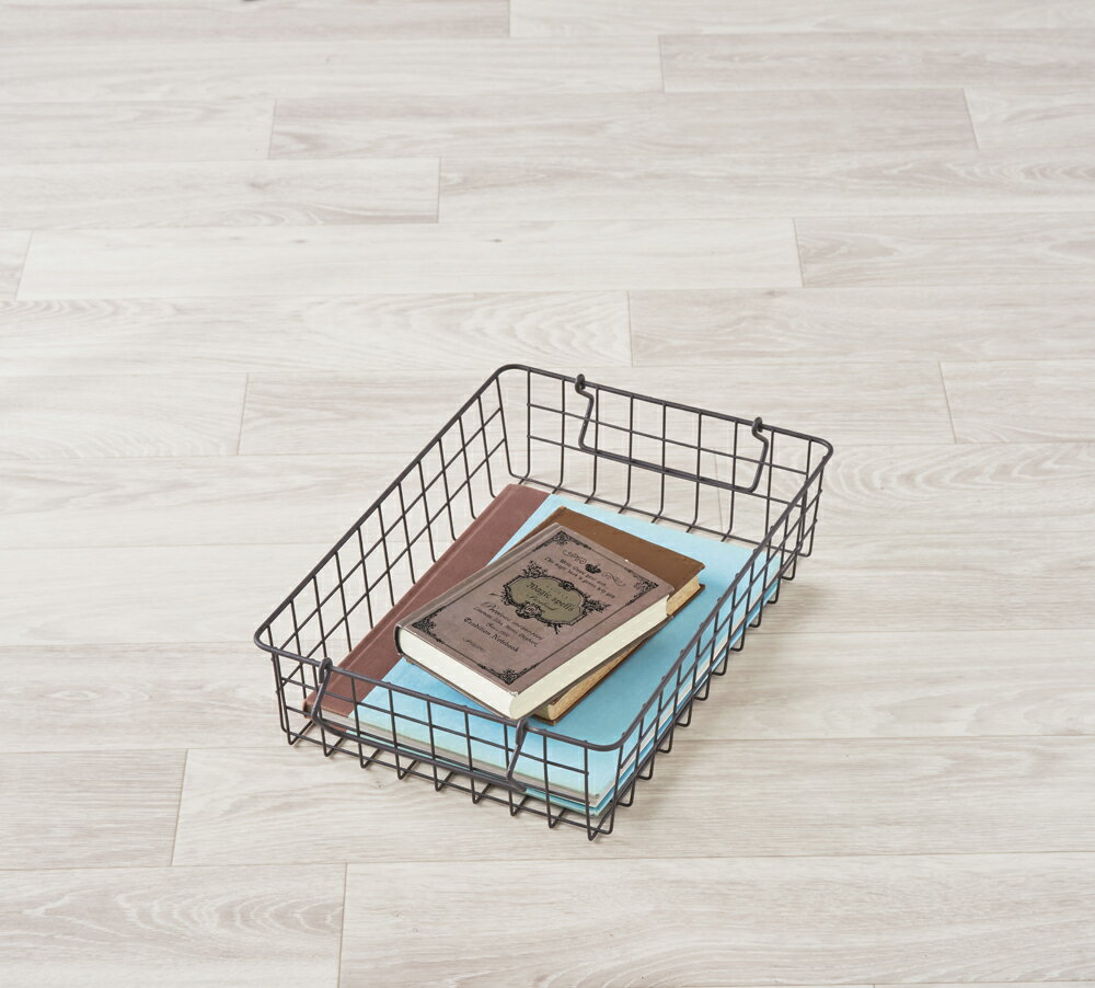 【返品種別A】□「返品種別」について詳しくはこちら□◆小物の収納、整理整頓に便利なスタッキングワイヤーバスケット◆スタッキングして使えます◆用途に合わせてサイズが選べます◆S/M/L/LLのサイズ展開■　仕　様　■サイズ(約)：幅370×奥...