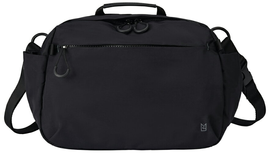 【返品種別B】□「返品種別」について詳しくはこちら□メーカー保証 無し※防水生地を使用しておりますが、完全防水を必要とする用途には適しておりません。◆収納力・軽さ・耐水性に優れたミニマルデザインのショルダーバッグ。ショルダーストラップにはバ...