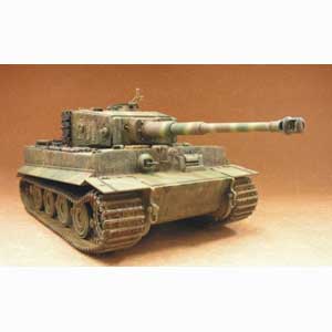 【返品種別B】□「返品種別」について詳しくはこちら□2005年02月 発売※画像はイメージです。実際の商品とは異なる場合がございます。【商品紹介】AFVクラブ 1/35 タイガーI型重戦車 後期型です。【商品仕様】1/35スケール未塗装組立...