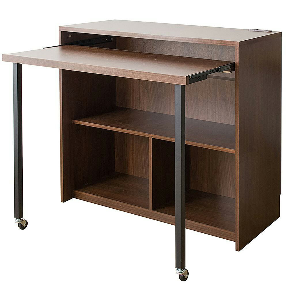 【返品種別A】□「返品種別」について詳しくはこちら□◆幅90cmのコンセント付きの天板とキーボードやノートが置いて出し入れできるスライダー、雑誌やファイルも入る足元収納が付いた便利なパソコンデスク『Lariado（ラリアード）』。◆スライダ...