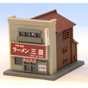 【返品種別B】□「返品種別」について詳しくはこちら□2015年11月 発売【商品紹介】六半のZゲージ用ストラクチャー、 商店C ベージュです。別売りA017 LEDセットを組み込むことでライトアップ可能です。外観を彩る看板ラベルが付属します...