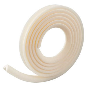 【返品種別B】□「返品種別」について詳しくはこちら□◆様々なところに自由に貼れるコーナー用緩衝材です。◆長さは3mとたっぷり使用でき、ハサミで簡単にカットできます。◆危険な尖った角に取り付けて、ぶつかった時の衝撃をやわらげます。■　仕　様　...