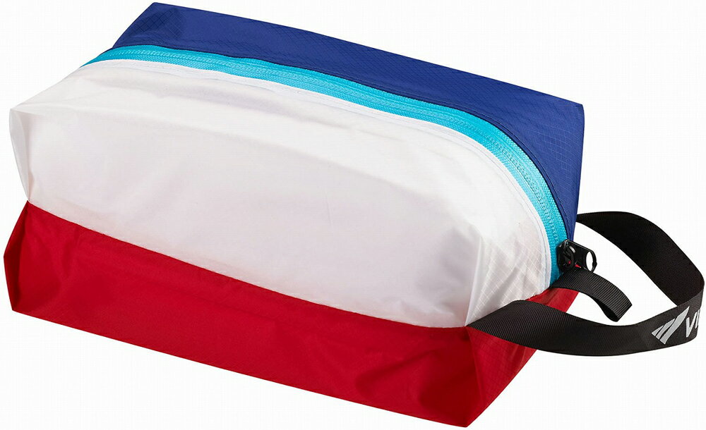 【返品種別A】□「返品種別」について詳しくはこちら□※画像はイメージです。◆濡れたゴーグルやキャップ、水着をいれるのに便利なウォータープルーフタイプの立体ポーチ。◆止水ファスナー仕様プラスシームテープ採用で高い防水性を備えています。◆薄くて...