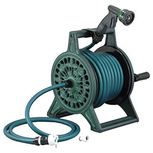 【返品種別B】□「返品種別」について詳しくはこちら□◆使いやすさと気品　のあるデザインが魅力の、優れた耐久性・安定性・操作性のアルミ鋳物のホースリールです。◆特殊表面処理ホースで摩擦抵抗を軽減させ巻取りやすく、散水ノズルは金属製を採用し割れ...