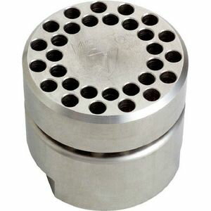 【返品種別B】□「返品種別」について詳しくはこちら□◆パイプの先端に取り付けるだけで騒音を小さくするレンコン型サイレンサーです。◆耐久性に優れたステンレス製です。◆適用流体：蒸気。◆蒸気と水を直接加熱する時に発生する騒音の防止に。■　仕　様...