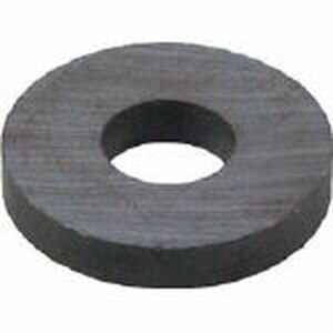 【返品種別B】□「返品種別」について詳しくはこちら□◆保持力が高く減磁がありません。◆モーターなどの部品として。■　仕　様　■マグネット:フェライト磁石表面磁束密度（T）：0.148吸着力（N）：73.3外径（mm）：50.0厚み（mm）：...