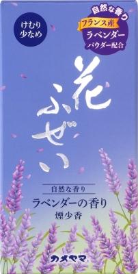 【返品種別A】□「返品種別」について詳しくはこちら□※商品画像とデザイン・カラーが異なる場合がございます。予めご了承下さい。◆煙を抑え、本来のスパイシーさに甘みをプラスした人気の高いラベンダーの香りのお線香。■内容量：100gカメヤマ広告文...