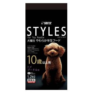 【返品種別B】□「返品種別」について詳しくはこちら□※商品画像とデザイン・カラーが異なる場合がございます。予めご了承下さい。◆10歳以上の愛犬に必要な栄養バランスに配慮した犬種別やわらか半生フードです。◆トイプードルの目の健康維持に配慮して...