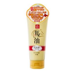 【返品種別A】□「返品種別」について詳しくはこちら□※商品画像とデザイン・カラーが異なる場合がございます。予めご了承下さい。プッシュするだけで簡単もっちり泡洗顔国産の良質な馬油をプラスプラス尿素配合で万能保湿クリームに人の皮脂に極めて近く、...