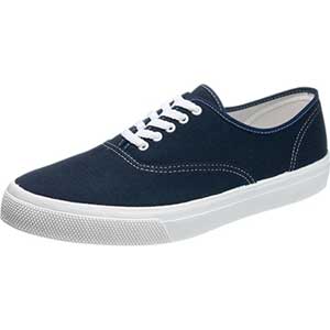 【返品種別A】□「返品種別」について詳しくはこちら□◆シンプルなデッキタイプの男女兼用スニーカー。◆ベーシックなデザインなので、服装を選ばず通学用やお仕事など様々なシーンで。◆インソール（中敷き）は取り外し可能で、靴中を清潔に保てます。■　...