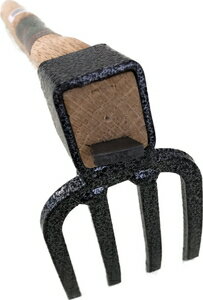 【返品種別B】□「返品種別」について詳しくはこちら□◆家庭農園芸の必需品。◆頭部は焼き入れ焼き戻しの熱処理を施しているので強度・弾力性も上がります。◆頭部表面にハンマーショット仕上げをしているので土離れが良い。◆花壇菜園での土起こし、土造り...