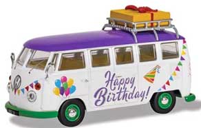 【返品種別B】□「返品種別」について詳しくはこちら□2021年11月 発売※画像はイメージです。実際の商品とは異なる場合がございます。【商品紹介】CORGI 1/43 VW キャンパーバン "Happy Birthday"です。プレゼント積...
