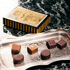 商品名 バレンタイン チョコレート 2026 トリュフ 6粒入 豪華 プレミアムギフト 高級 スイーツ デメル お菓子 DEMEL デメル チョコ 2026 バレンタイン ギフト セット 詰め合わせ 限定 アソート 説明文 一粒一粒の美味し...