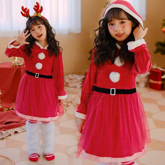 商品 サンタコスチューム SET内容：ワンピース+カチューシャ 素材 ポリエステル サイズ 110/120/130/140/150 ご了承いただきたいこと： ・採寸サイズなので若干の誤差がある場合がございます。 ・お使いのモニターの設定状況...