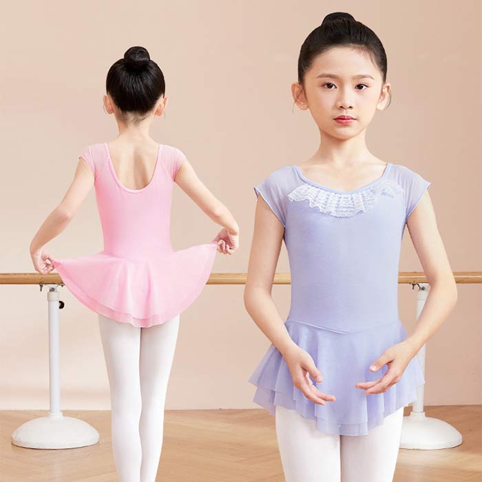 商品 バレエレオタード 素材 コットン サイズ 110cm 120cm 130cm 140cm 150cm 160cm 170cm 色 ピンク、パープル ご了承いただきたいこと： ・採寸サイズなので若干の誤差がある場合がございます。 ・お使...