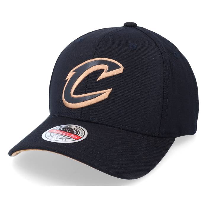 ブランド名Mitchell & Ness性別Men(メンズ)商品名Hatstore Exclusive X Cleveland Cavaliers Leather Logo Black Adjustableカラー・Black