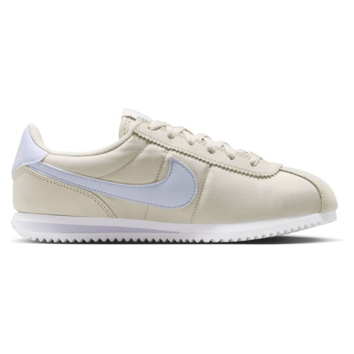 ブランド名Nike性別Boys' Grade School(ジュニア キッズ)商品名Cortez Txt - Boys' Grade Schoolカラー・White/Ghost/Lt Bone