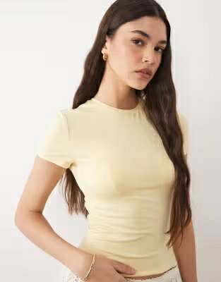 ブランド名Miss Selfridge性別Women(レディース)商品名Miss Selfridge sculpted short sleeve tee in buttermilkカラーButtermilk