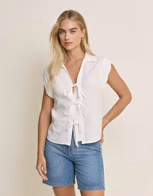 ブランド名Nobody's Child性別Women(レディース)商品名Nobody's Child Ember linen blend collar detail tie front top in whiteカラーWhite