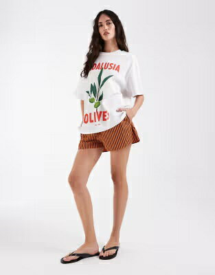 ブランド名ASOS DESIGN性別Women(レディース)商品名ASOS DESIGN oversized tee with olive graphic in whiteカラーWHITE