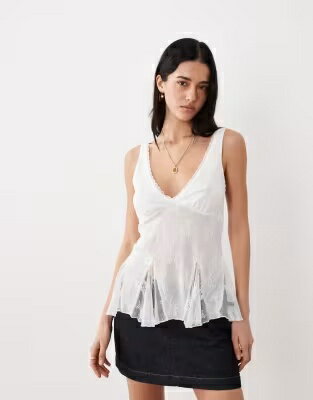 ブランド名Cotton On性別Women(レディース)商品名Cotton On elsie babydoll tank top in whiteカラーWHITE