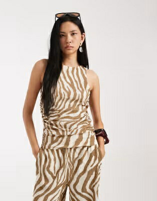 ブランド名Vero Moda Tall性別Women(レディース)商品名Vero Moda Tall sleeveless ruched jersey top in birch abstract print - part of a setカ...