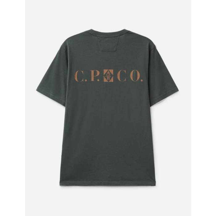 ブランド名C.p. Company性別Men(メンズ)商品名30/1 Jersey Short Sleeve Logo T-Shirtカラー・Dark Shadow