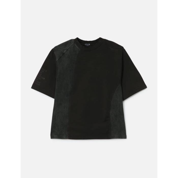 ブランド名Goldie性別Unisex(ユニセックス)商品名Paneled Padded Washed T-Shirtカラー・Black