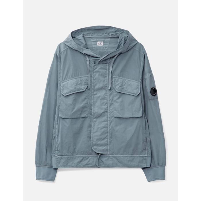 ブランド名C.p. Company性別Men(メンズ)商品名Chrome-R Hooded Lens Jacketカラー・Stormy Weather