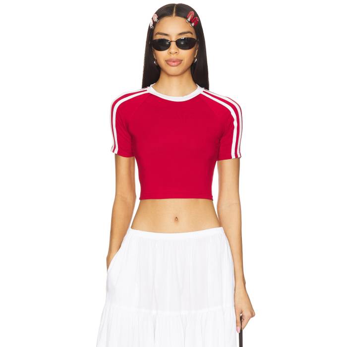 ブランド名Superdown性別Women(レディース)商品名Elisabeth Teeカラー・Red