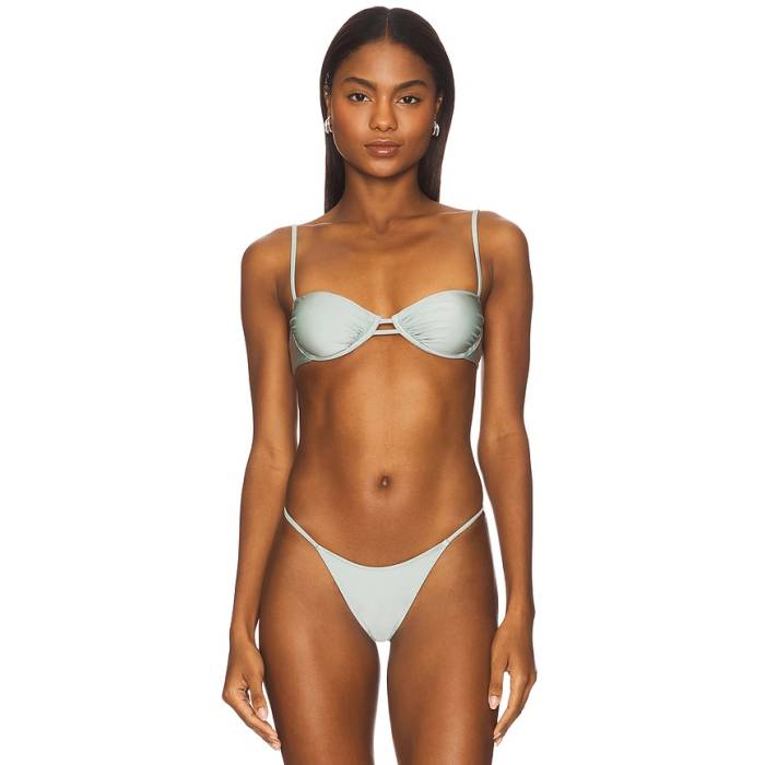 ブランド名Stone Cold Fox性別Women(レディース)商品名X Revolve Jorja Topカラー・Seafoam商品備考セットアップ商品ではございません。ご注意ください。