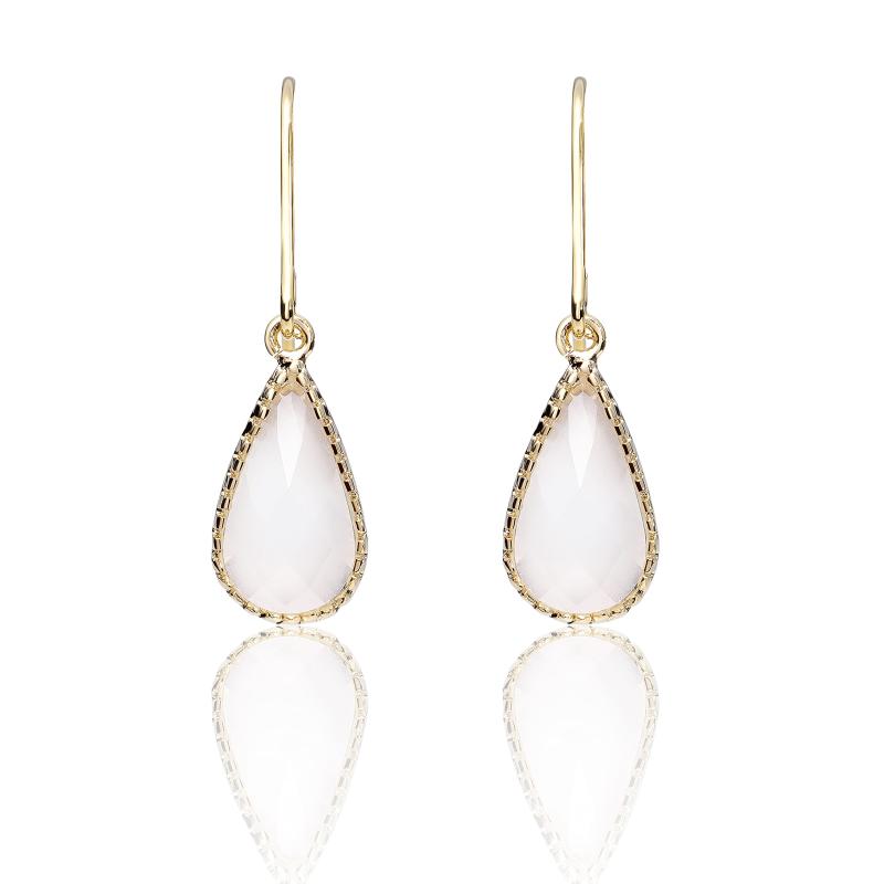 [ナオットジュエリー] レディース ピアス Cut Frame Glass Pierces タイプ:ピアス ホワイトスモーク綺麗なカットの入ったブルーのガラスをミル打ちされたデザインのドロップフレームにはめ込みました。商品情報 Color ...