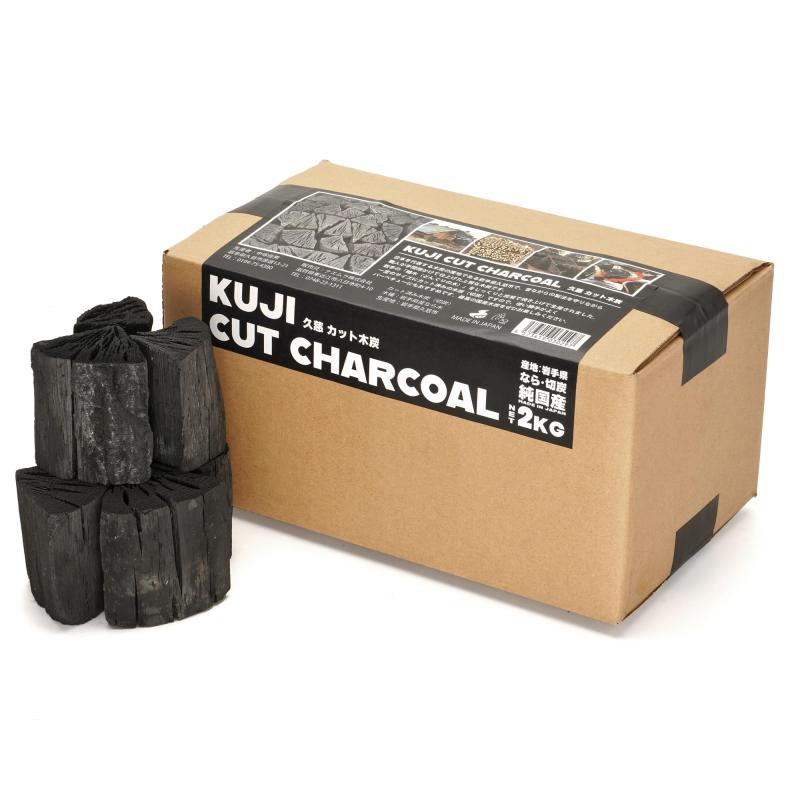 国産木炭 久慈 カット木炭 KUJI CUT ARCOAL なら 切炭 木炭 キャンプ バーベキュー 岩手県産内容量：6キログラムカット済み木炭（切炭）産地：岩手県久慈市（純国産）木種：岩手県産なら木炭種：黒炭（普通の木炭）一片の大きさ（カ...