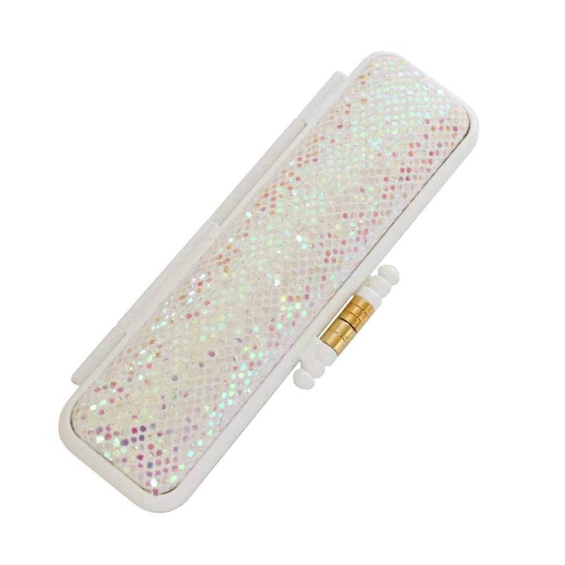 印鑑ケース PCラメ/ホワイト色/（10.5mm～12mm）用印鑑サイズ直径10.5mm~12.0mm 60mm丈 収納可能表地：布色：白色便利な朱肉付き。印鑑は付いておりません。