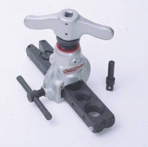 &nbsp;メーカー&nbsp;スーパーツール&nbsp;商品カテゴリ&nbsp;作業工具＞工具セット・道具セット&nbsp;発送目安&nbsp;1日〜2日以内に発送予定（土日祝除）&nbsp;お支払方法&nbsp;銀行振込・クレジットカー...