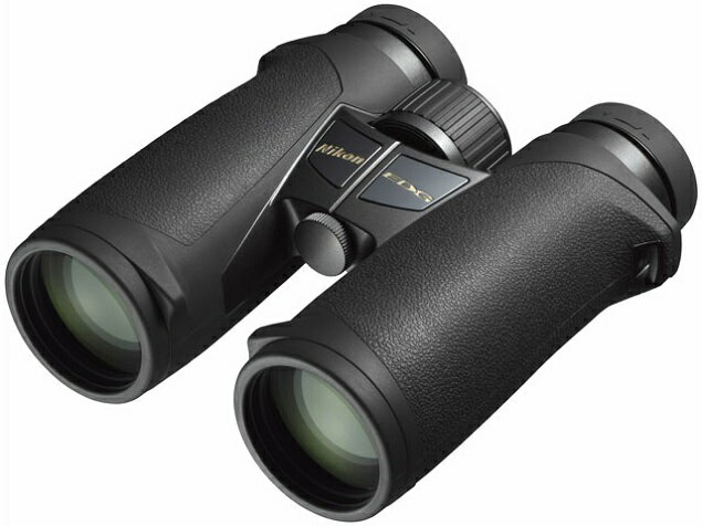 ■仕　様 ○タイプ：双眼鏡 ○倍率：10 倍 ○対物レンズ有効径：42 mm ○実視界：6.5 ° ○明るさ：17.6 ○最短合焦点距離：3 m ○本体寸法(H×W×D)：151×141×55 mm ○質量 (重さ)：790g ○付属品：ツ...